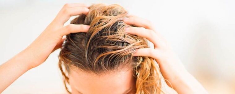 Causas y soluciones: Cómo lidiar con la descamación del cuero cabelludo ...