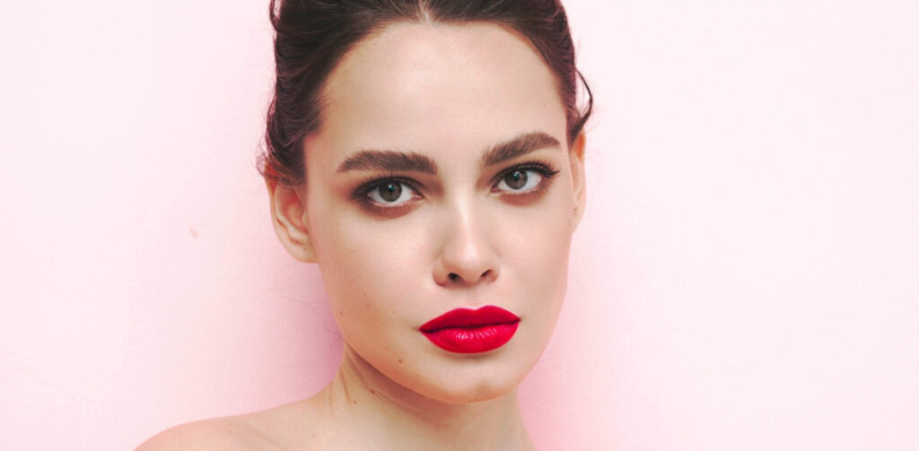 Guía de maquillaje con labios rojos de día y de noche | Blog Druni