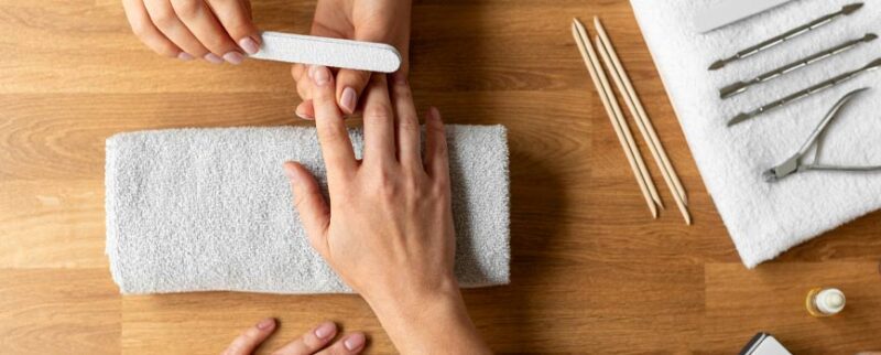 Guía para conseguir el blanco lechoso uñas perfecto (Milky Nails ...